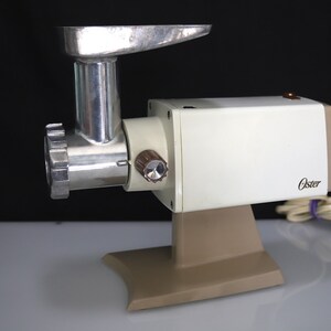 Oster Food Meat Grinder Model 480 Series E, With Extra Grinder Head and ...