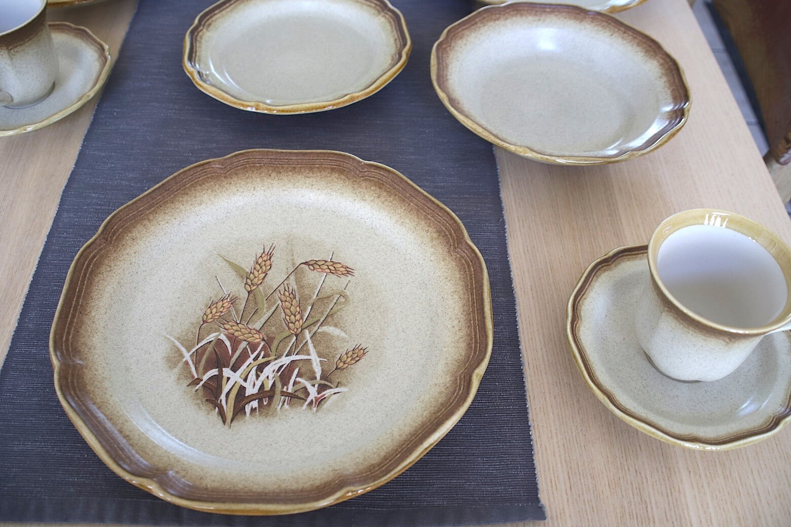 17 Piece Vintage Mikasa whole Wheat Dining Set - Etsy