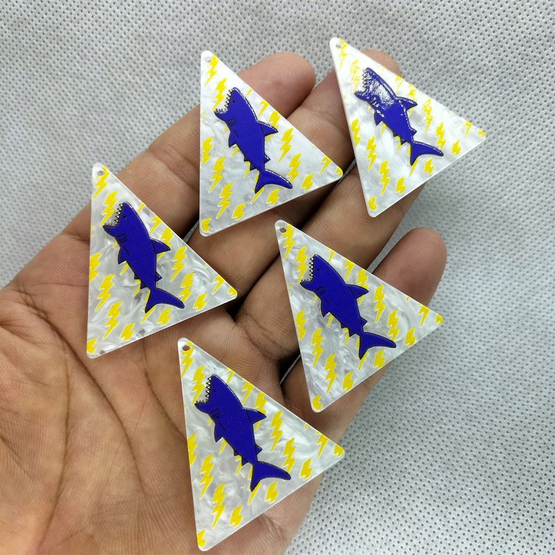 35*40mm Cartoon Shark Charm Acrylic Triangle Printed Animal Fish Charms ...