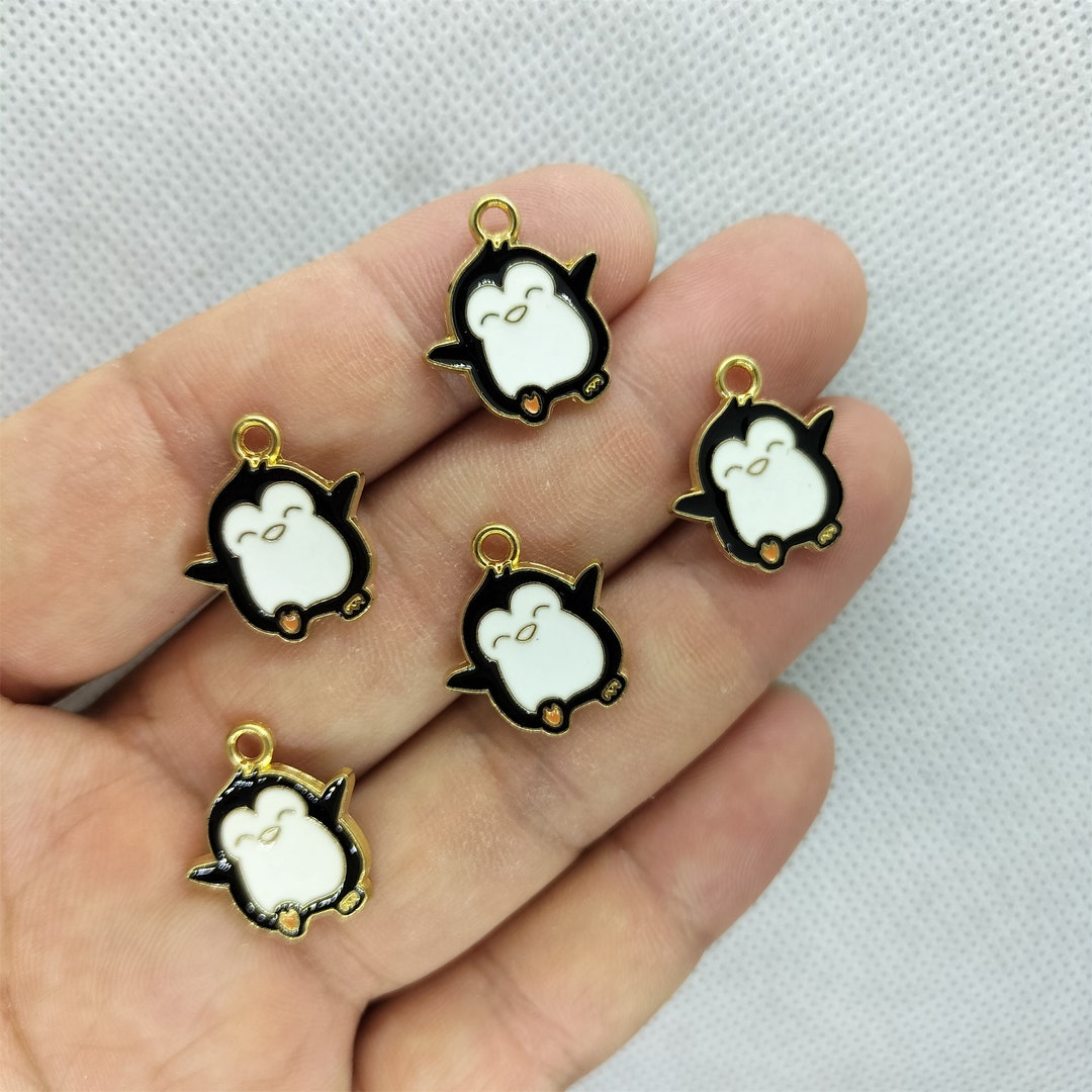 15*17mm Gold Enamel Animal Penguin Charm Cartoon Bird Charms Pendant ...