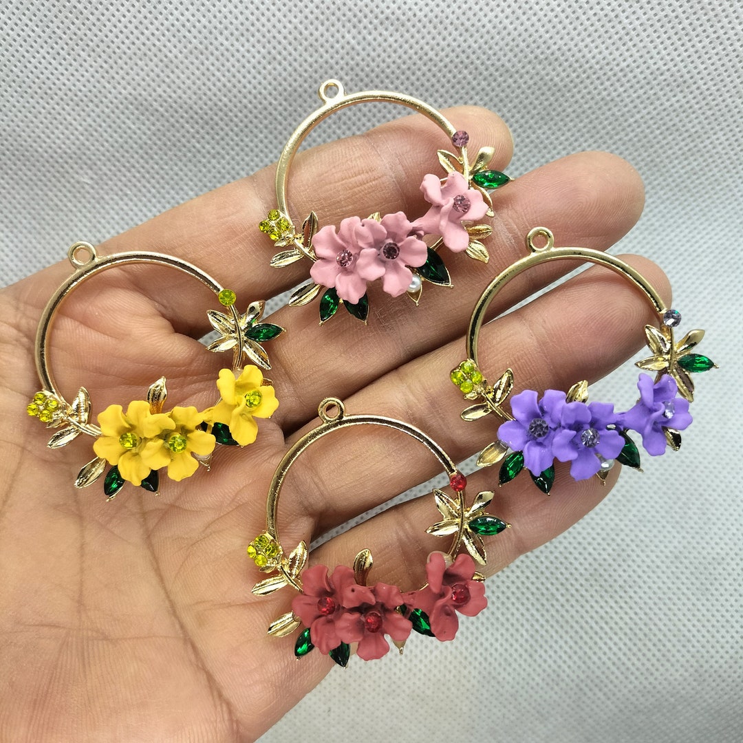 41*41mm Gold Wreath Flower Charm Floral Charm Cartoon Crystal Flower ...