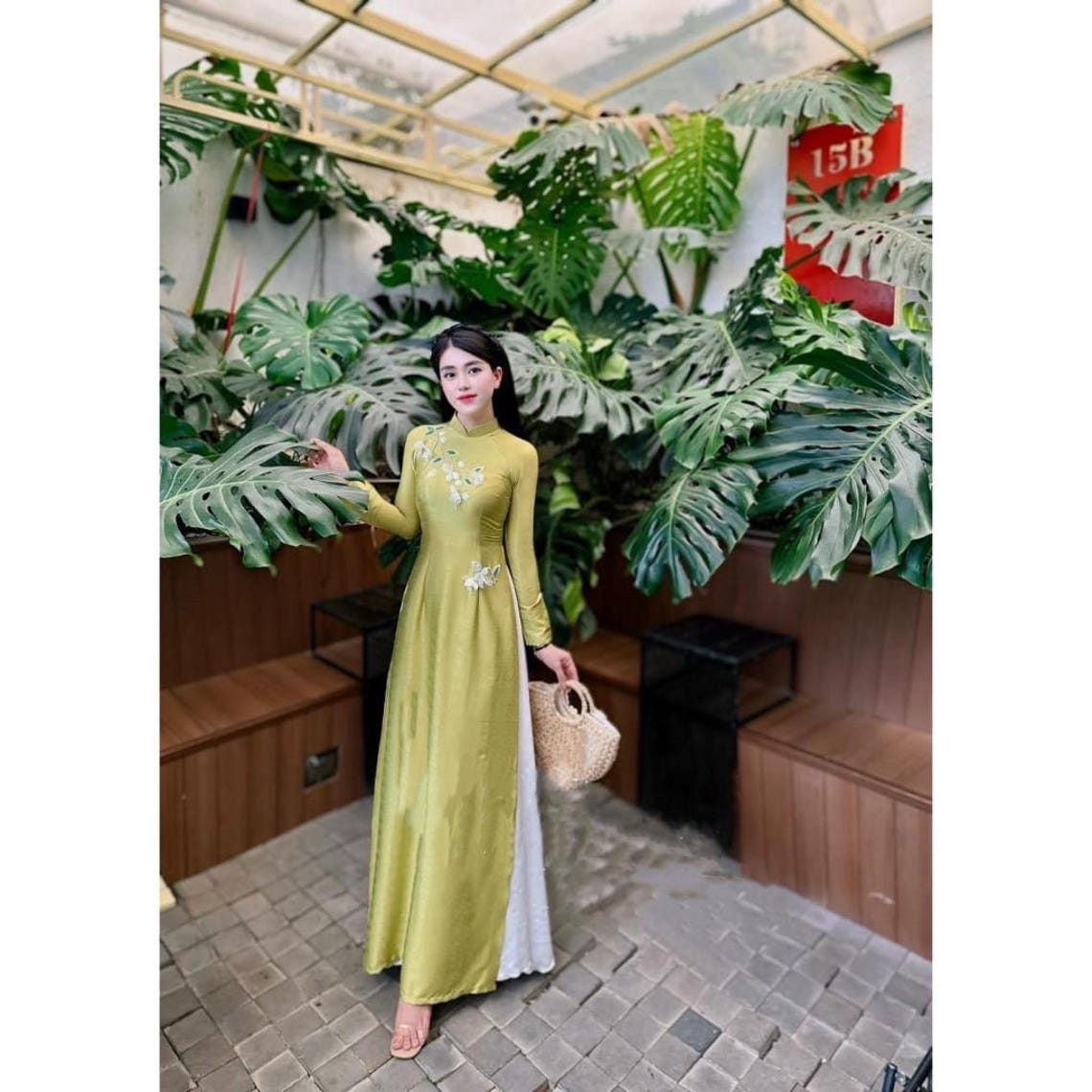 Áo Dài Nữ Truyền Thống đẹp-Áo Dài Thiết Kế, áo Dài Lụa Vẫn Gỗ Xanh Cốm Cao Cấp áo Dài Nữ Thêu MÃ ...