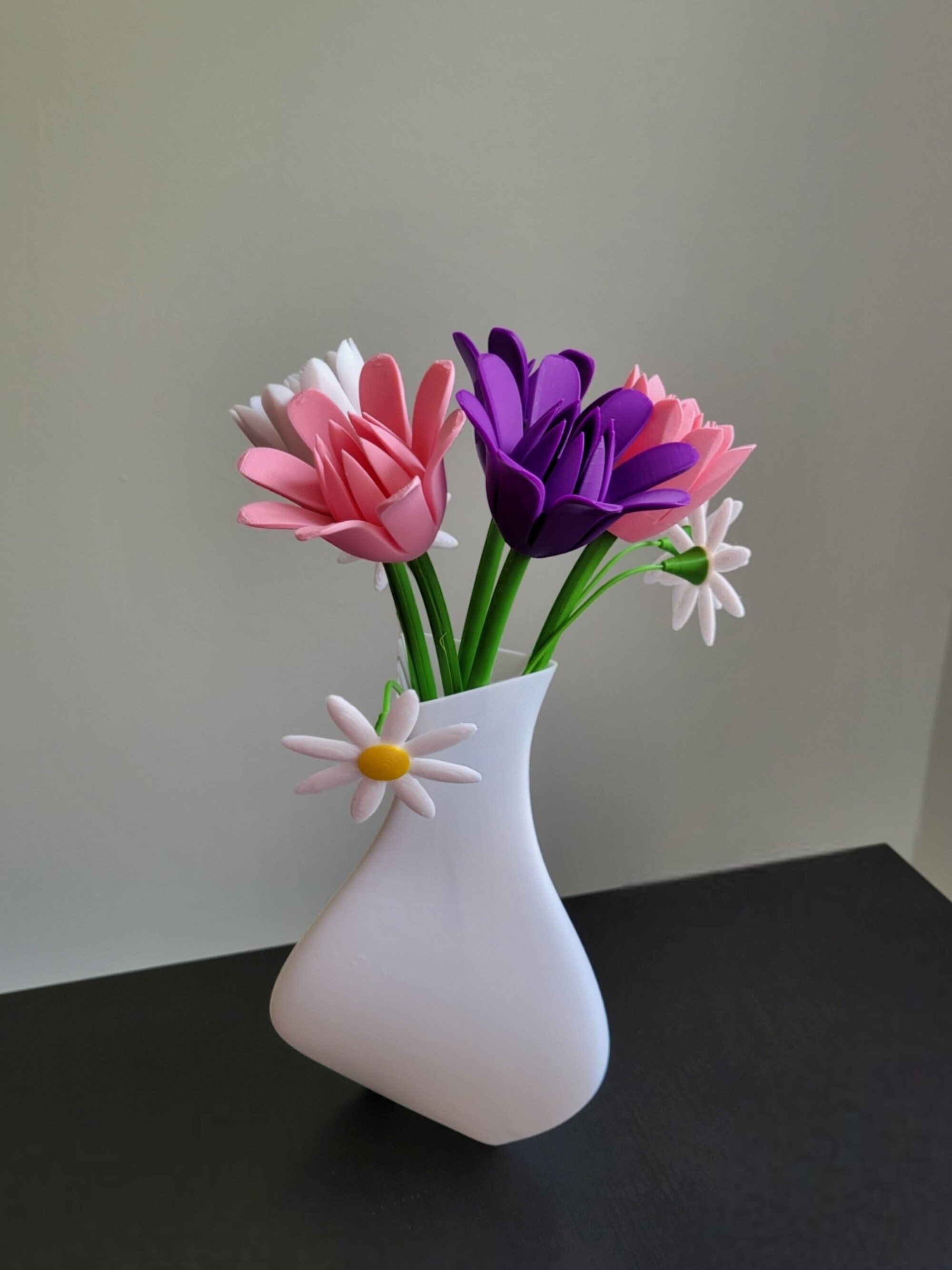 Flower Arrangement | 3D Printed | Home Decoration | Vase | Flowers ...