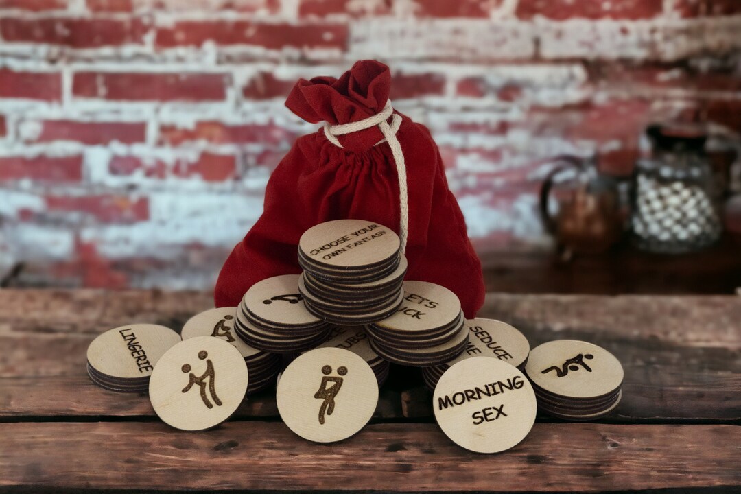 Romantic Couples Game Wooden Love Tokens With Red Drawstring Bag ...