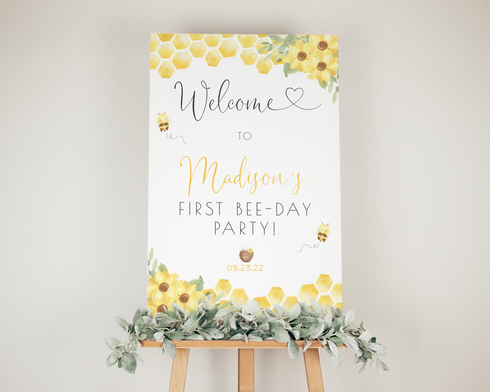 Bee Birthday Welcome Sign Template 1st Bee Day Signage - Etsy