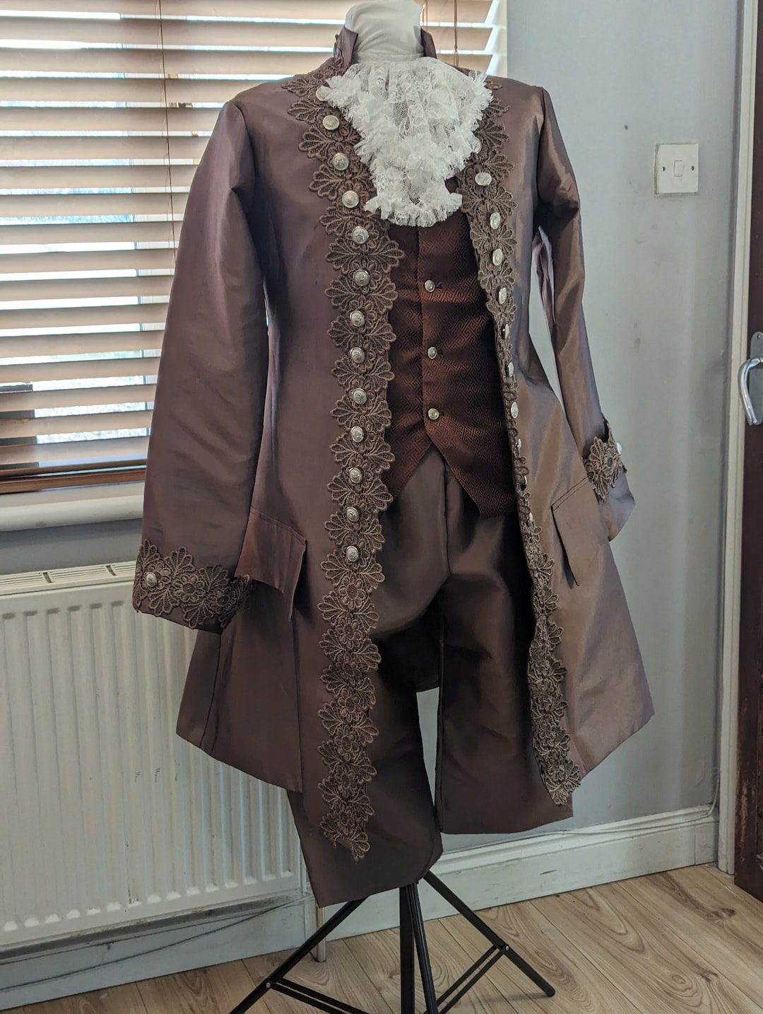 Brown Satin 1700s Mens Suit, Georgian Man, Masquerade Ball, Galantes ...