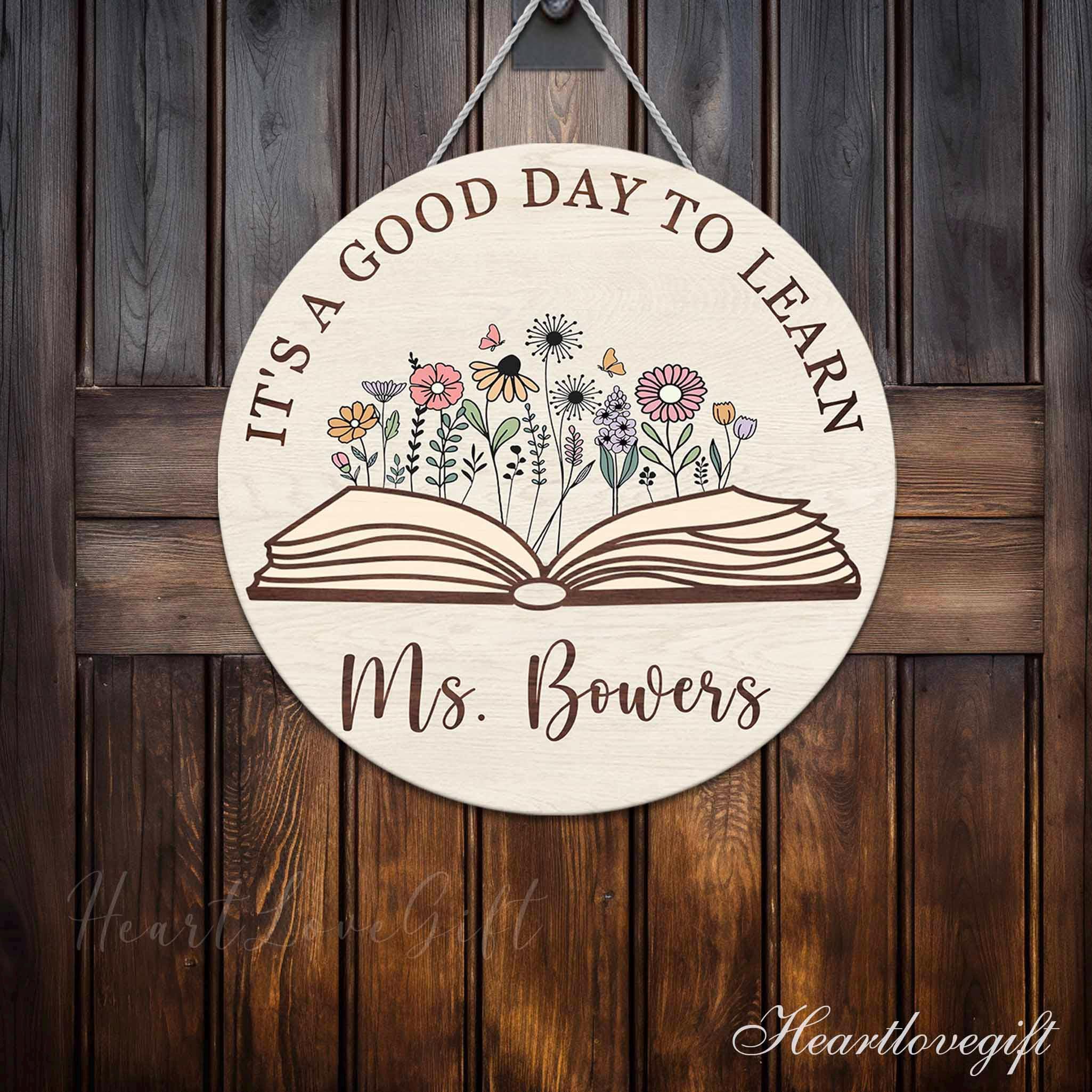 Personalized Reading Teacher Door Sign, Read Sign for Classroom, Gift ...