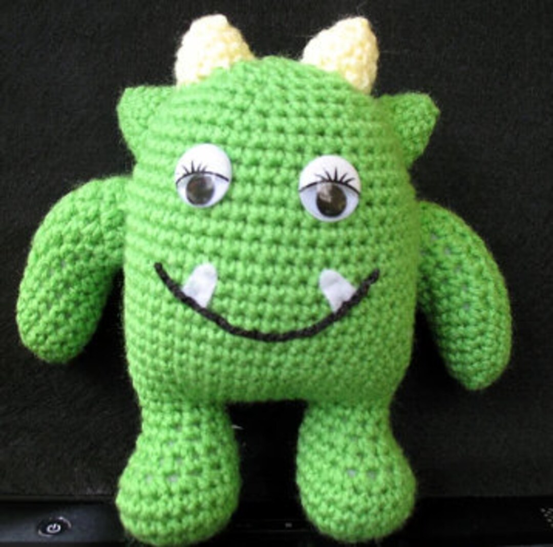 Crochet Hug Monster Amigurumi Pattern - Etsy