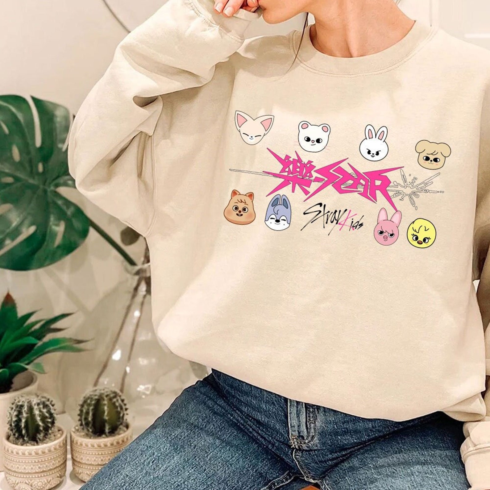 Stray Kids 5-STAR SKZOO Profile Photo Sweatshirt, 49% OFF