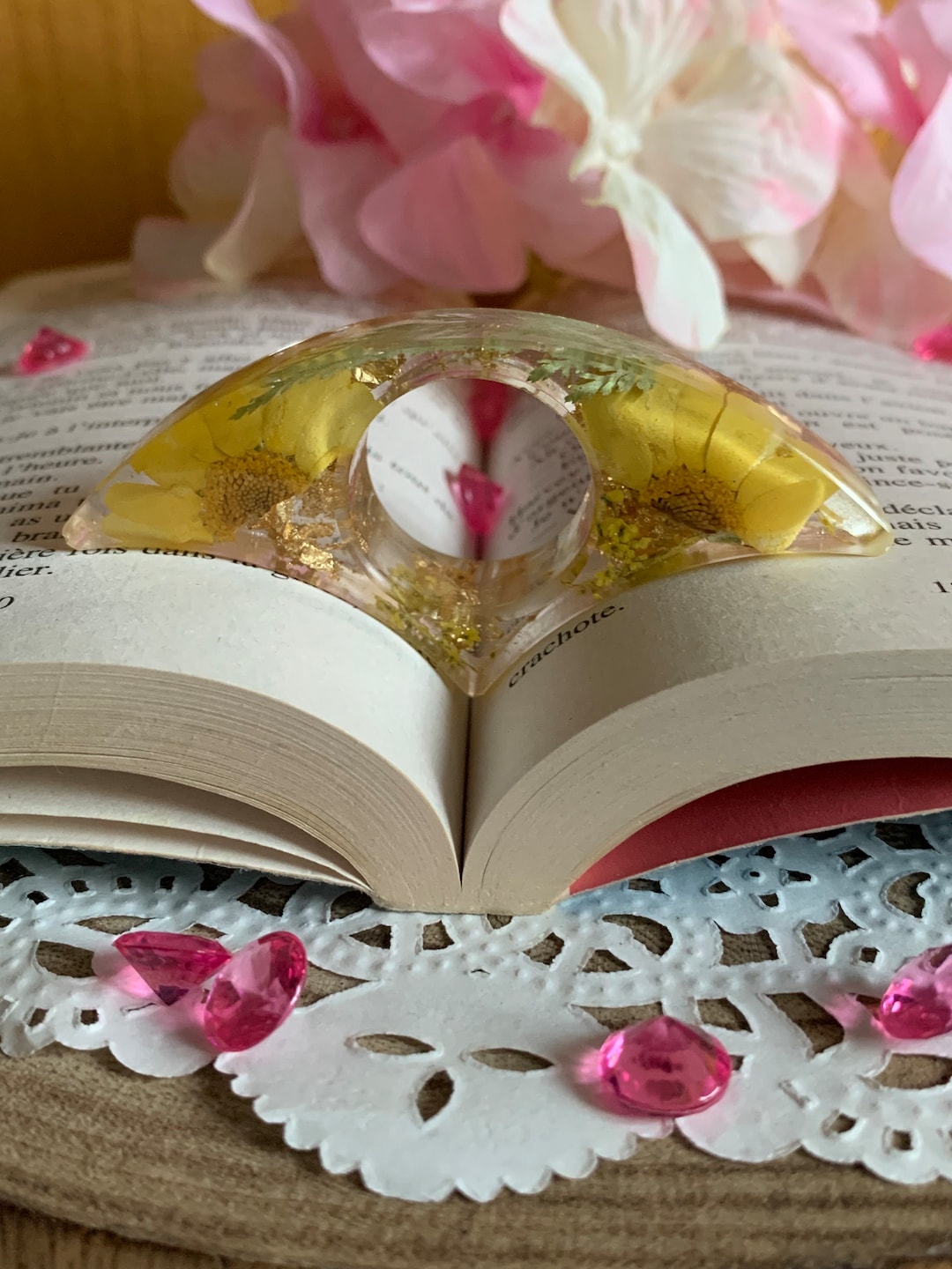 Reading Ring Made of High Quality Epoxy Resin With Dried - Etsy