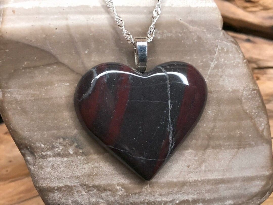 Rare Michigan Banded Iron Heart Necklace 2 Billion Year Old Banded ...