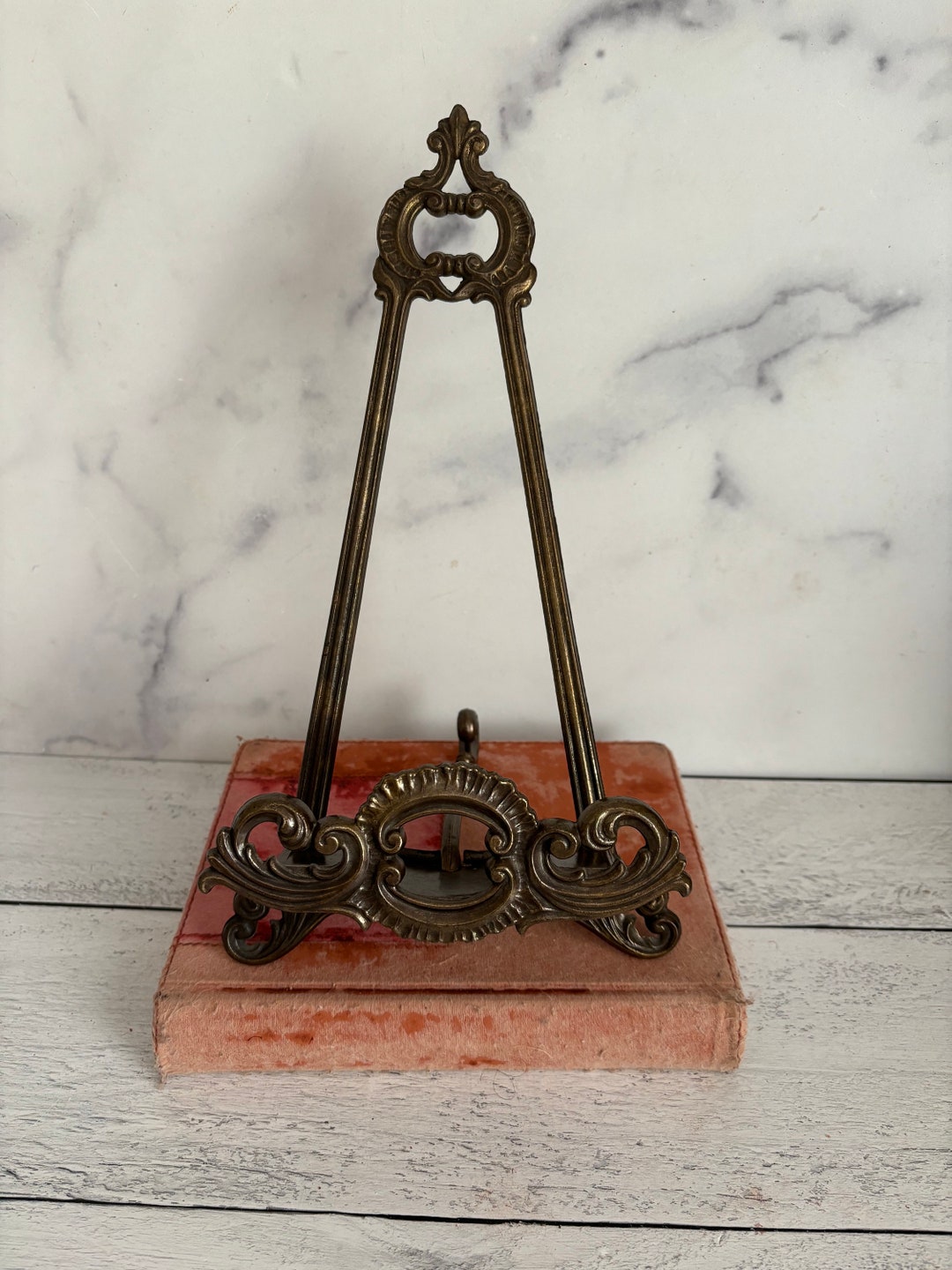 Vintage Brass Stand, Vintage Book Stand, Vintage Picture Stand, Ornate ...