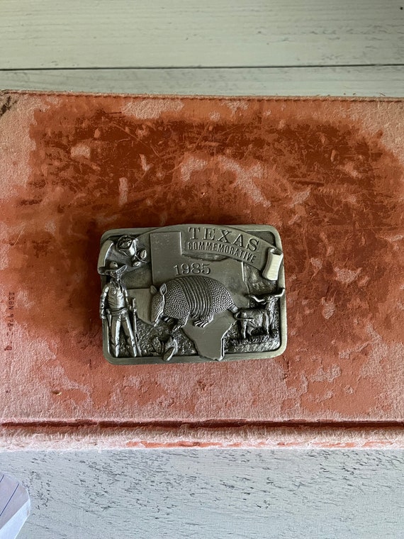 texas commemorative buckle - Gem