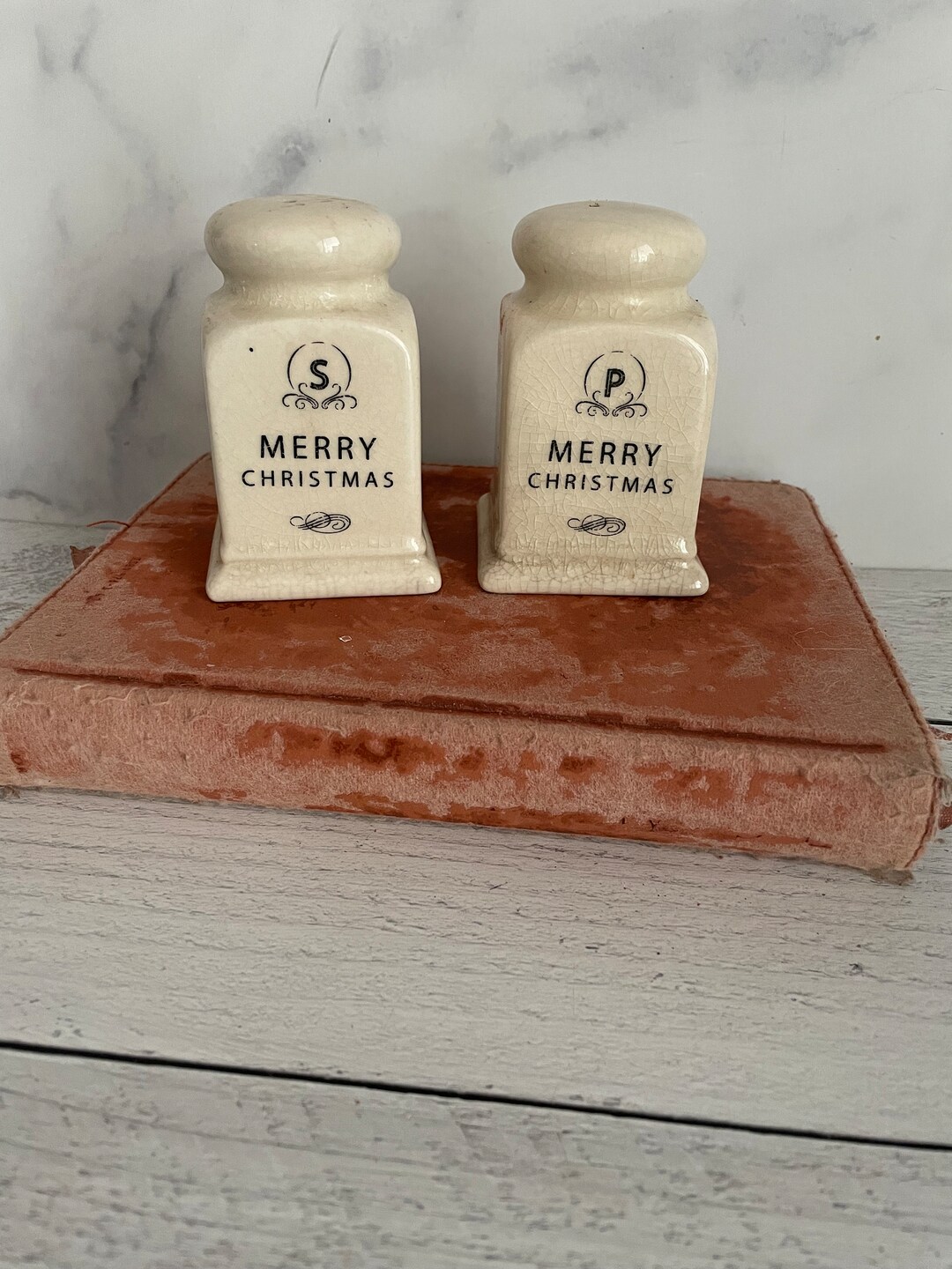 Merry Christmas Salt and Pepper Shakers, Christmas Salt and Pepper ...