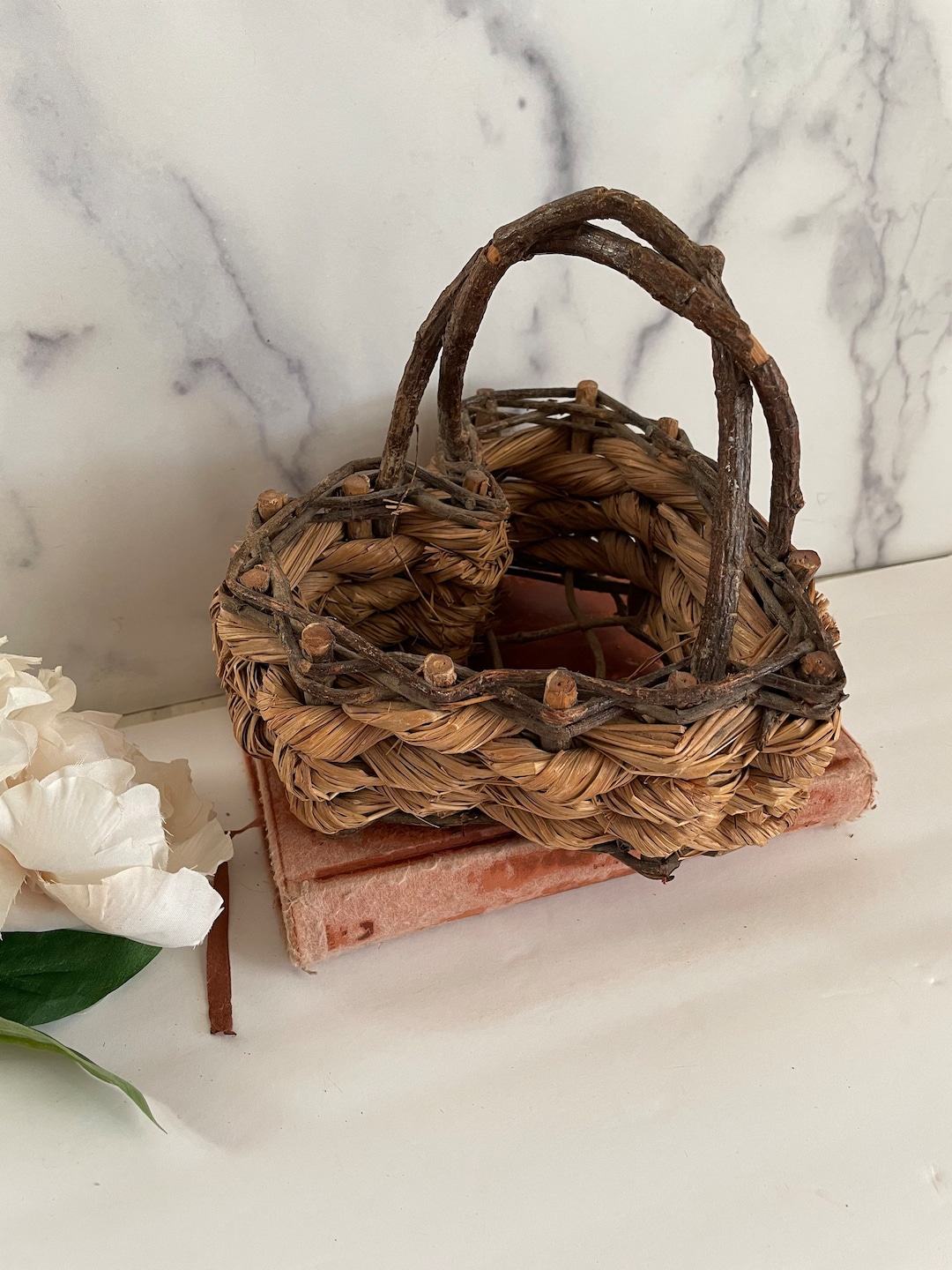 Twig Basket, Vintage Woven Basket, Heart Shaped Basket, Rustic Basket ...
