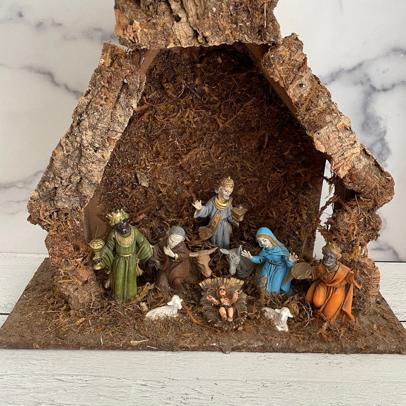 Wooden Creche - Etsy