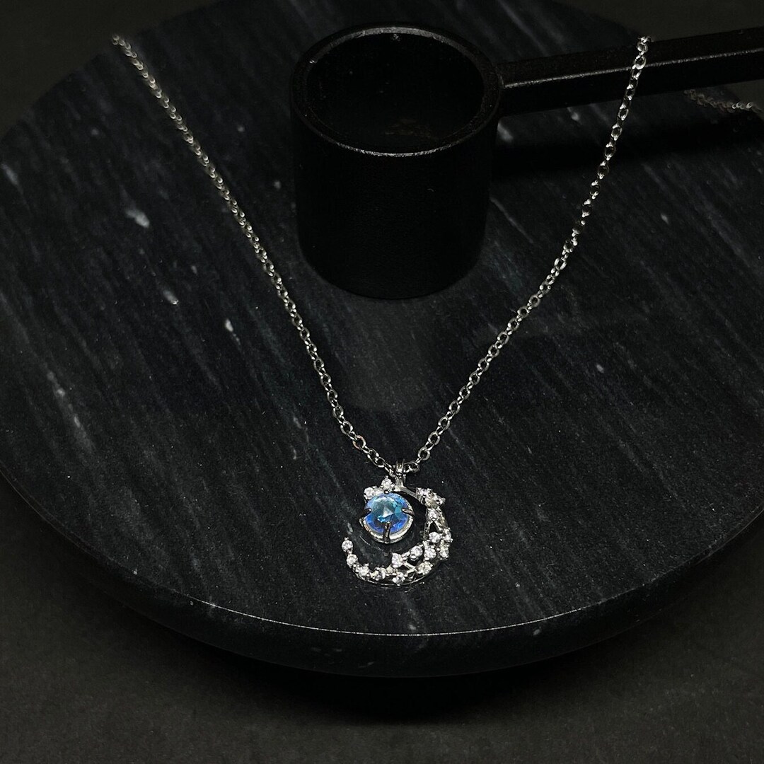925 Sterling Silver Blue Crystal Moon Pendant Necklace, Dainty Moon ...