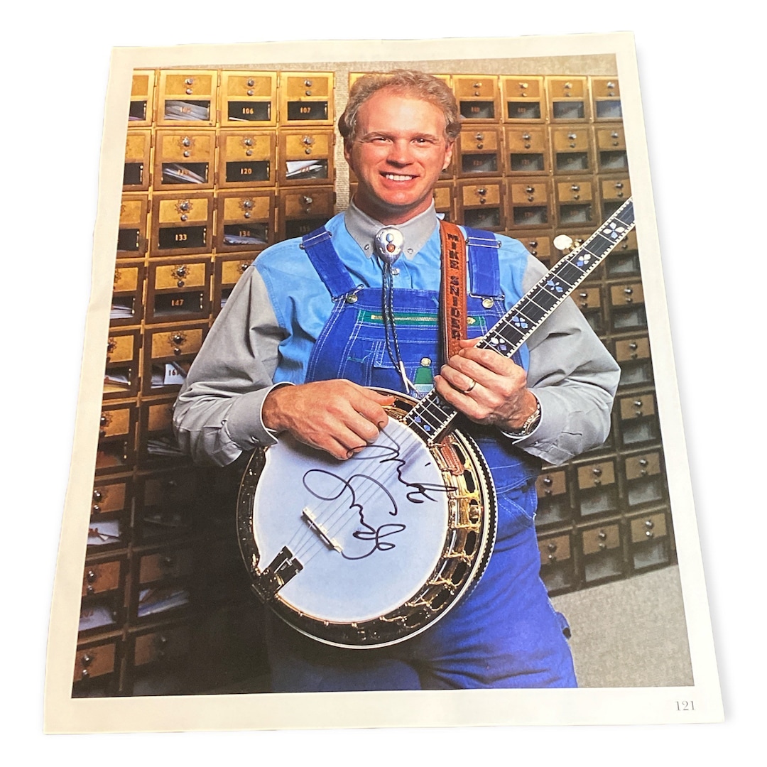 MIKE SNYDER Signed Autograph 8.5x11 Photo Grand Ole Opry Country Banjo ...