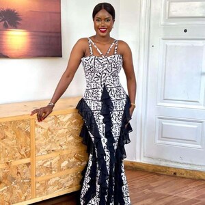 African Women in Ankara Armless Straight Gown Dresses, Women African ...