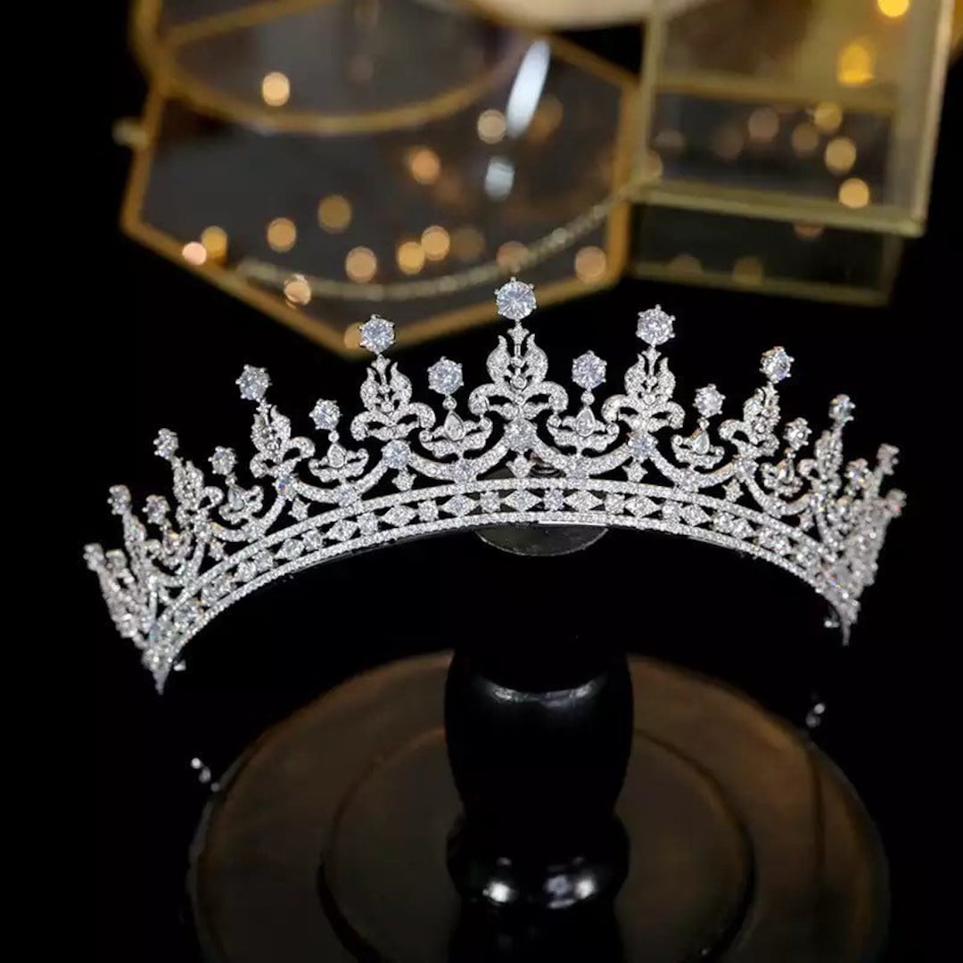 Bridal Tiara Luxurious Wedding Tiara Pretty Royal Tiara - Etsy
