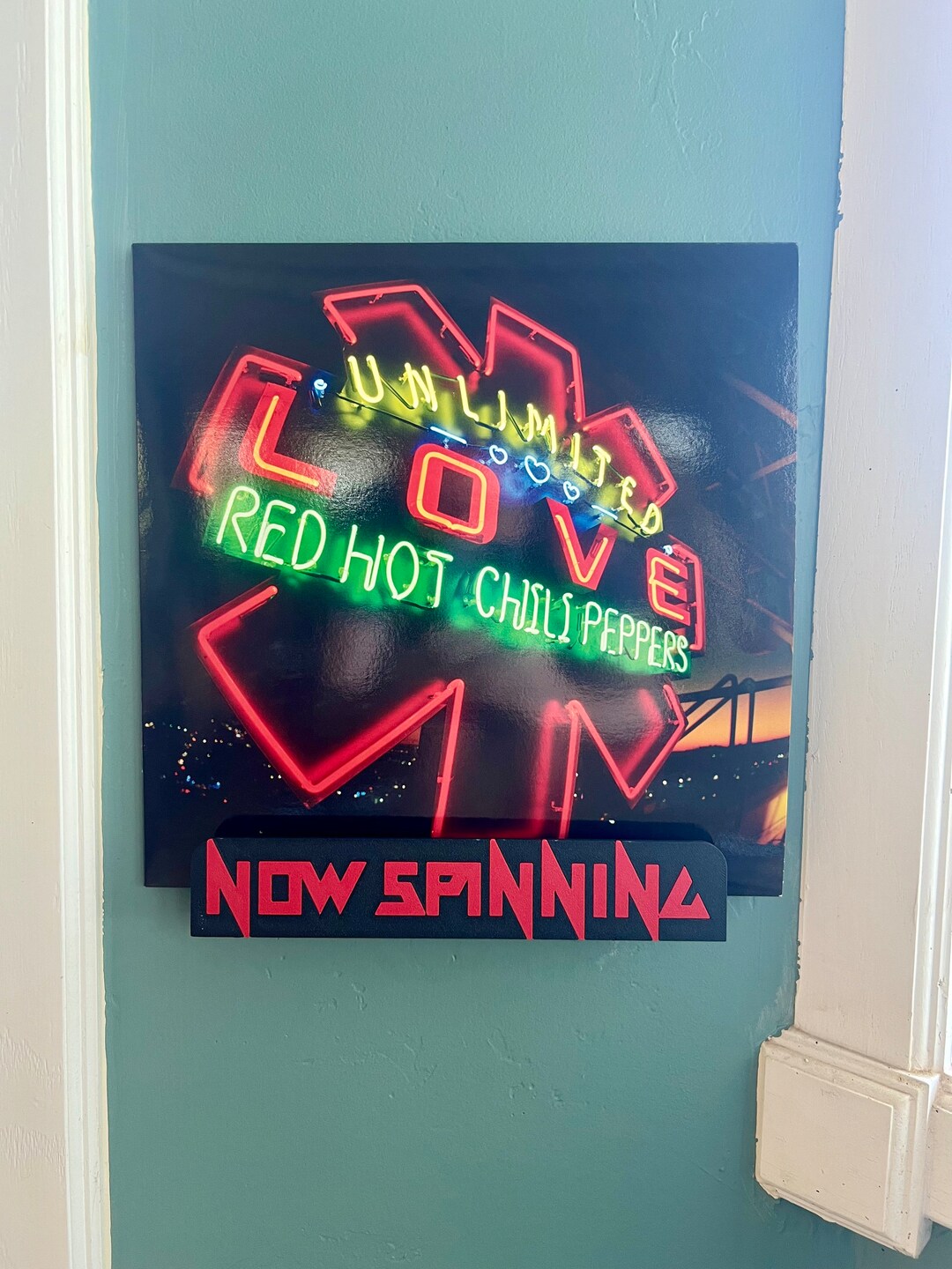 Wall-mounted Vinyl Holder Custom Music Style Record Display Rap, Groovy ...