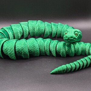 Amazing Articulated Ball Python Snake - 3D Printed Articulated Desktop ...