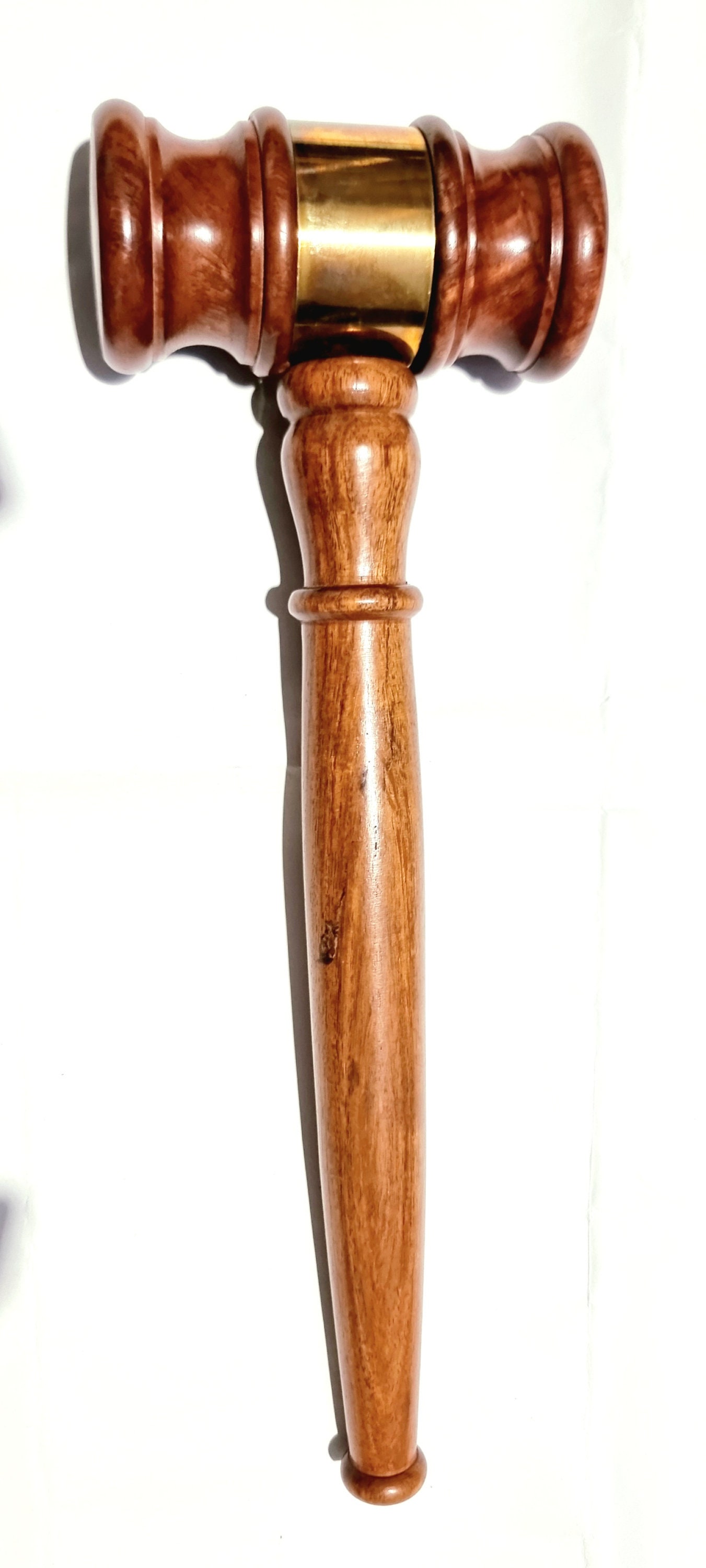 Houten hamer Gegraveerde rechterhamer met geluidsblok en ...