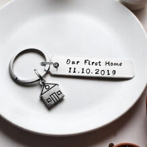 Personalized New Home Keychain, Housewarming Gift, Stainless Steel - Etsy