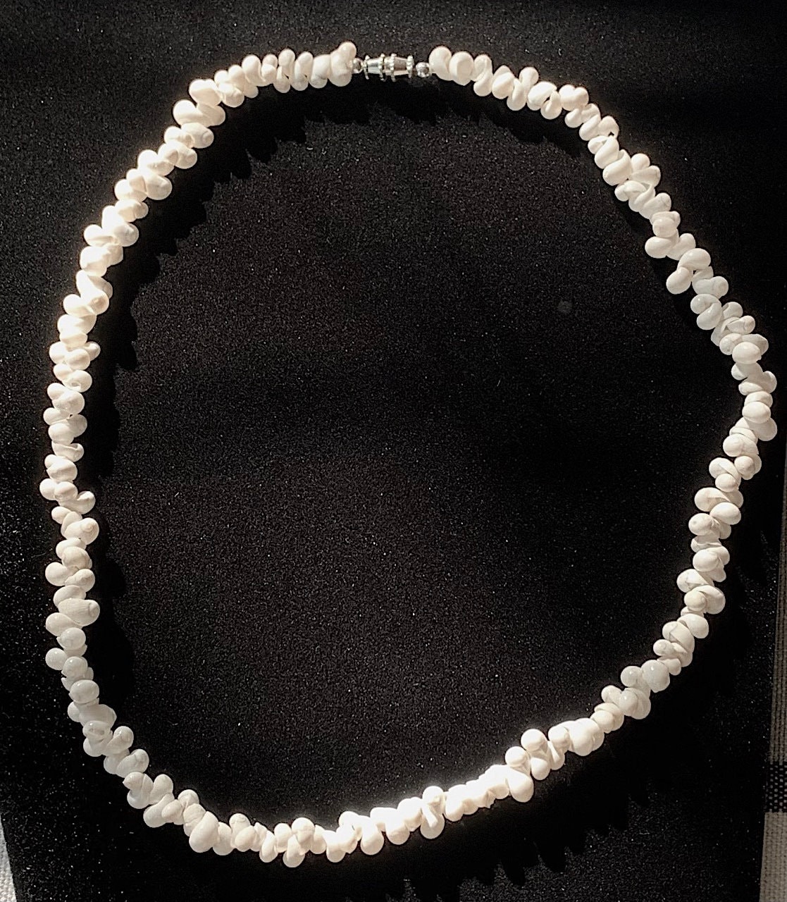 Handmade Hawaiian White Puka Sea Shell Necklace - Etsy