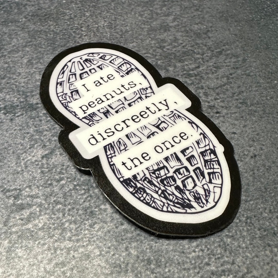 The Locked Tomb // Harrow the Ninth -- "i Ate Peanuts, Discreetly, the ...