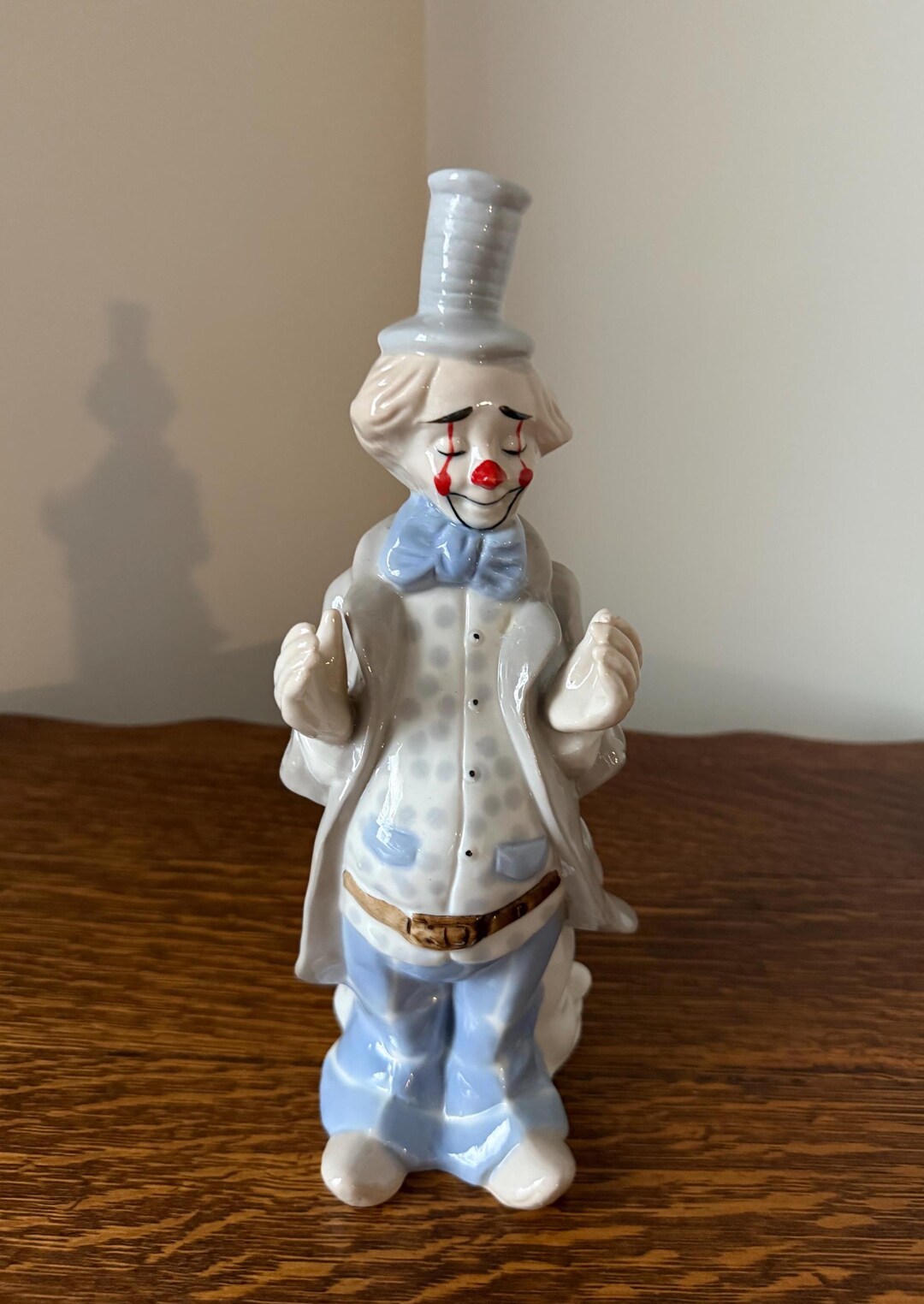 Duncan Royale Porcelain Clown Figurine Vintage Circus Clapping Clown ...