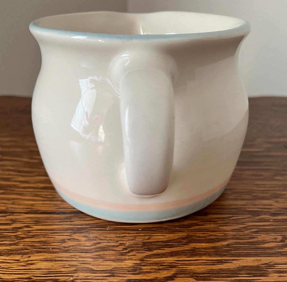 Vintage Pfaltzgraff Aura Pink Round Gravy Boat With Handle - Stoneware ...