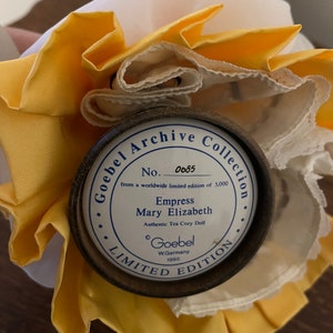 1985 Goebel Empress Mary Elizabeth Tea Cozy Doll Figurine - Vintage ...