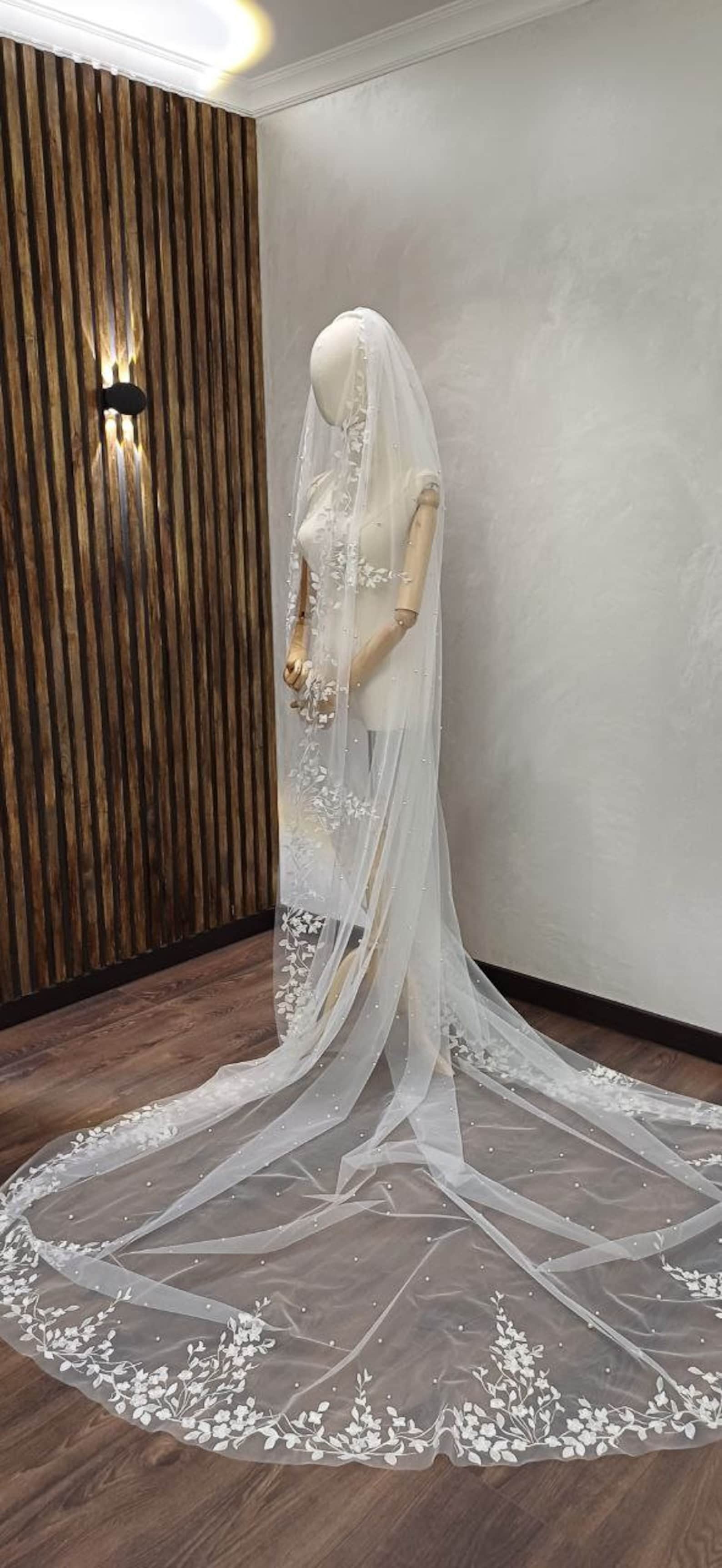 Beautiful Veil With Floral Lace Embroidery and Pearls Along the Entire ...
