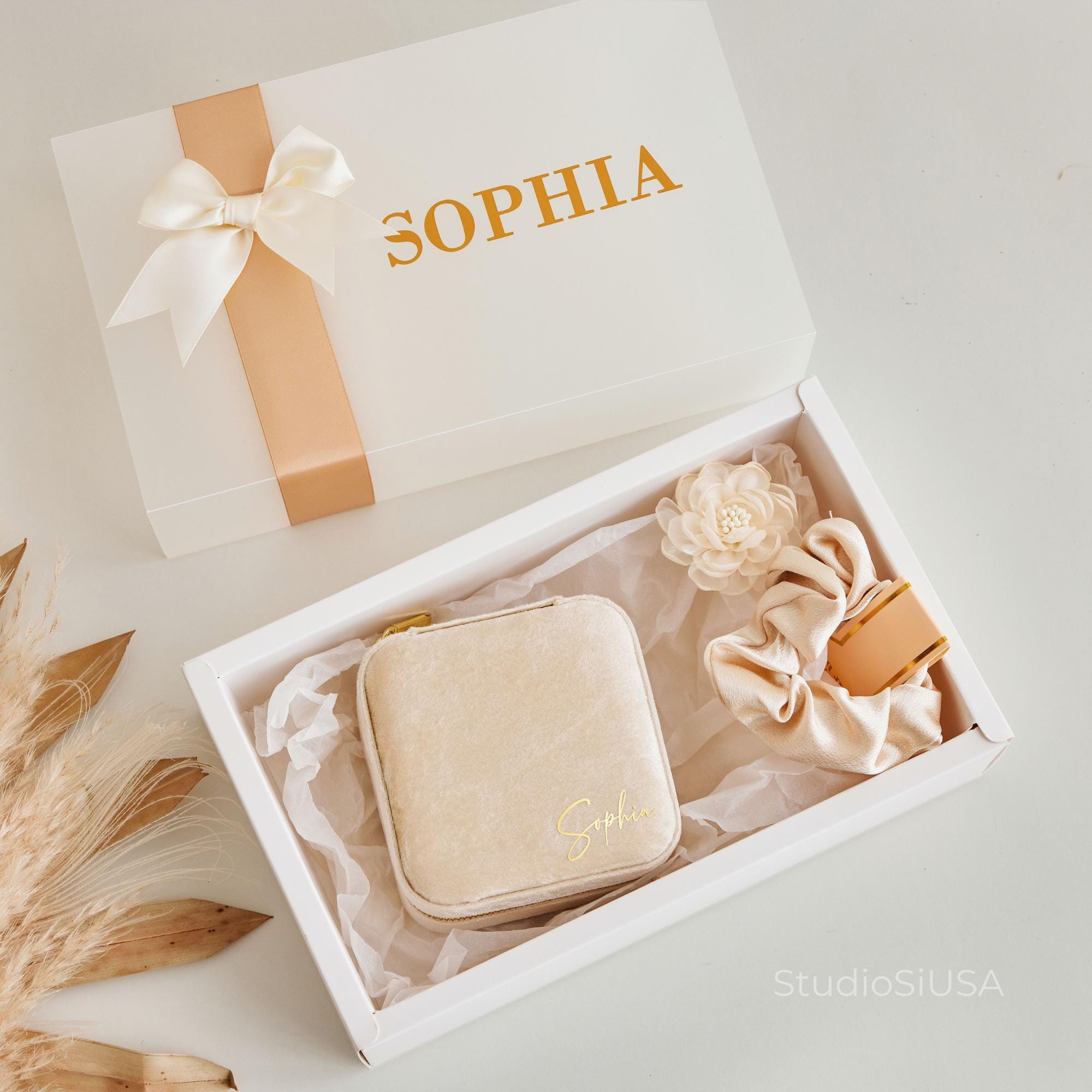 Bridesmaid Proposal Gift Boxes, Unique Bridesmaid Gift Boxes ...