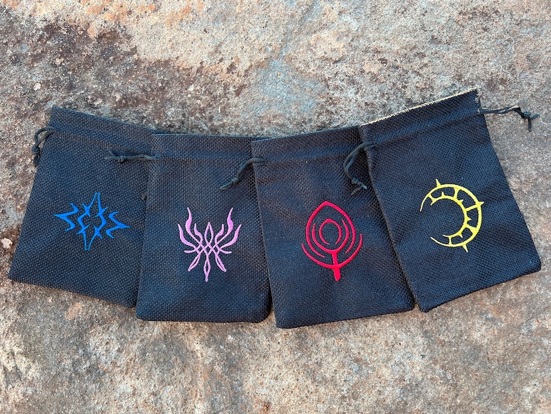 SET of 5 Fire Emblem Embroidered Dnd Dice Bag, FE3H Inspired D&D Dice ...