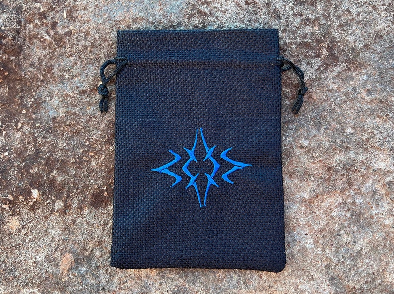 SET of 5 Fire Emblem Embroidered Dnd Dice Bag, FE3H Inspired D&D Dice ...