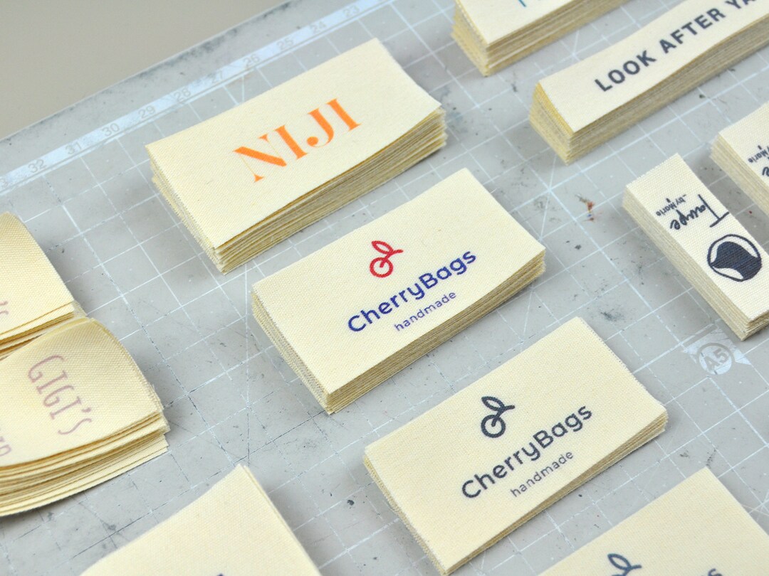 30pcs Custom Design Fabric Clothing Labels Design With Your Text or ...