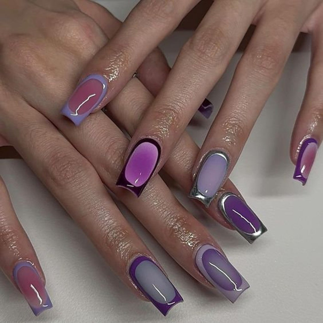 James Turrel Press on Nail Stiletto Nails Custom Handpainted Acrylic ...