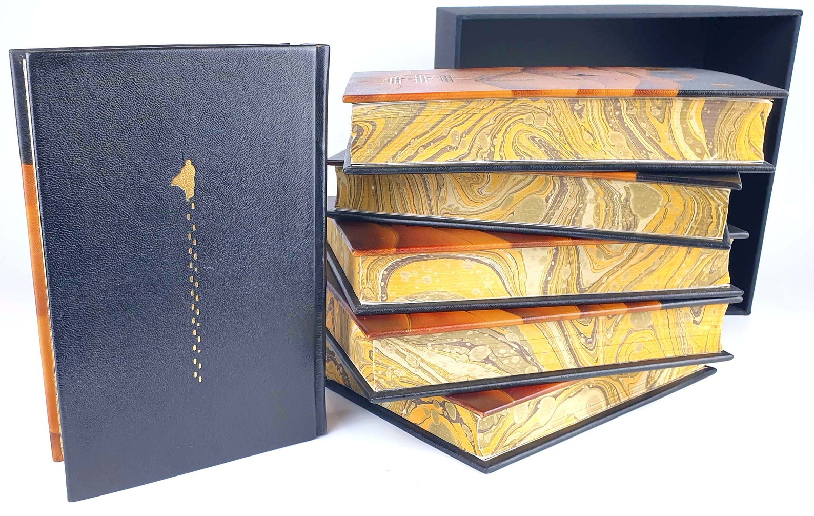 Frank Herbert - Dune Saga 6 Book Boxed, Complete Set, Leather Rebound ...