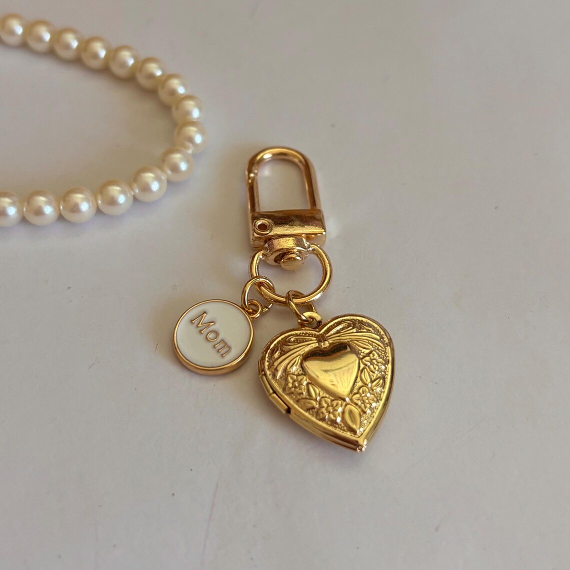 Mom Heart Locket Keychain | Bag Charm | Personalised Gift | Photo ...