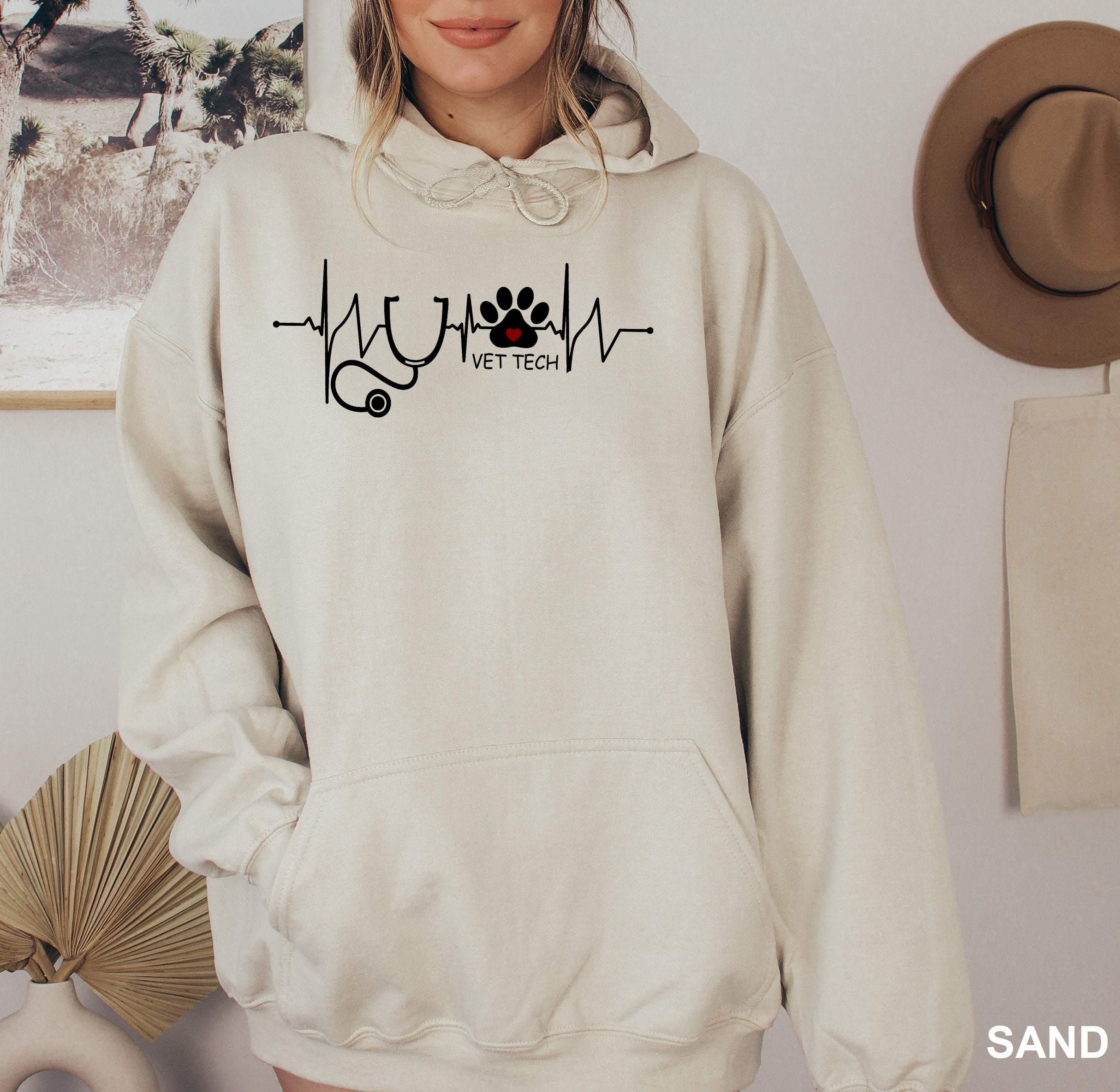 Vet Tech Hoodie, Gift for Veterinarian, Vet Tech Heartbeat Hoodie, Vet ...