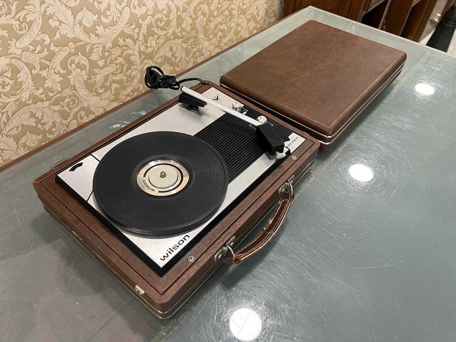 Wilson Portable Record Player | 33-45 RPM | High Condition | Fully ...