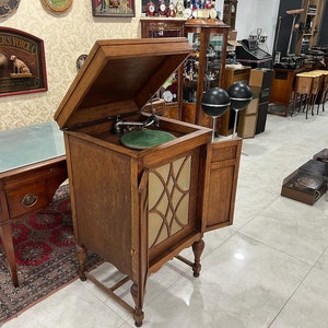 Ultra Rare German-made Early Period Coin-operated Gramophone | Fully ...