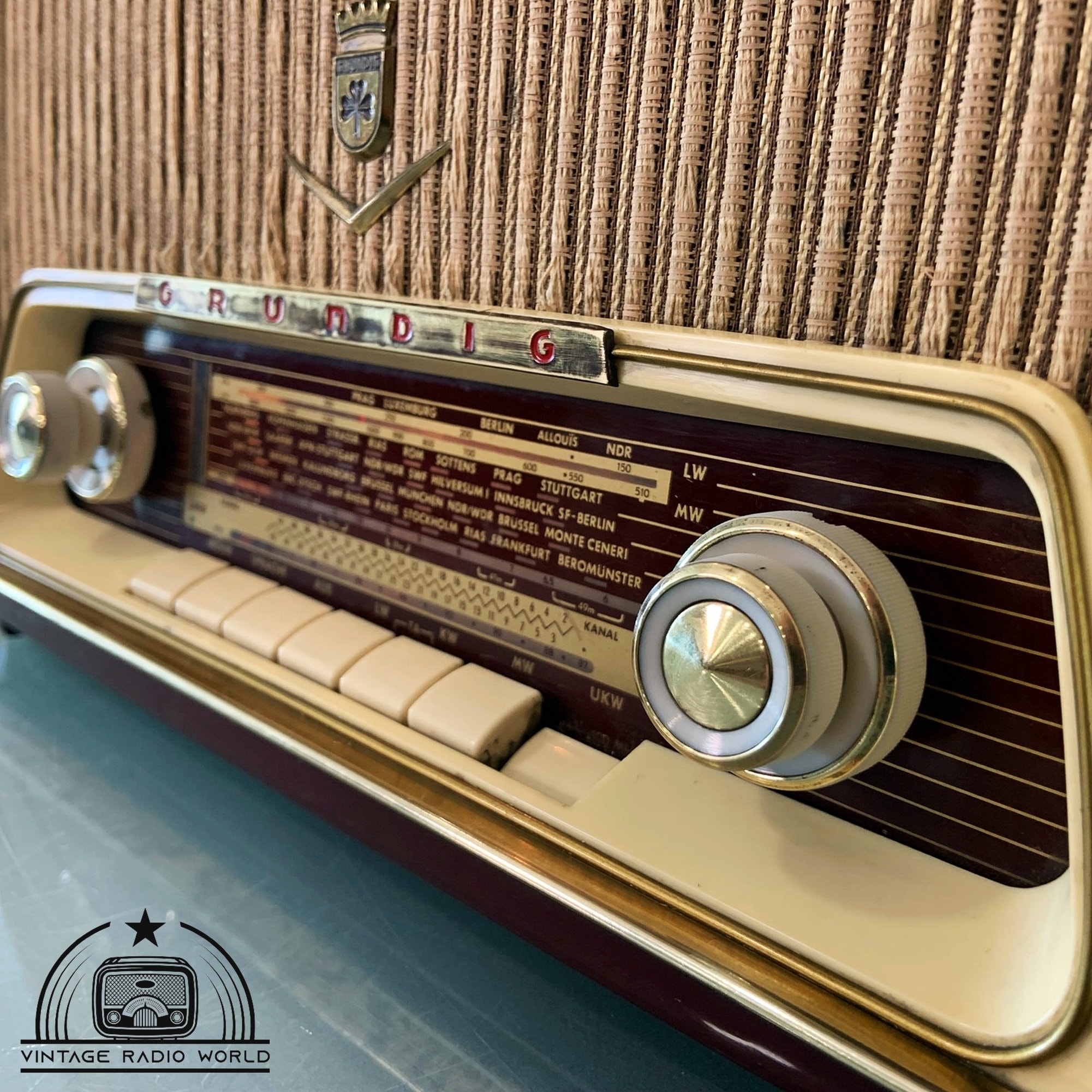 Grundig 97 | Vintage Radio | Oiginal Old Radio | Radio | Lamp Radio ...