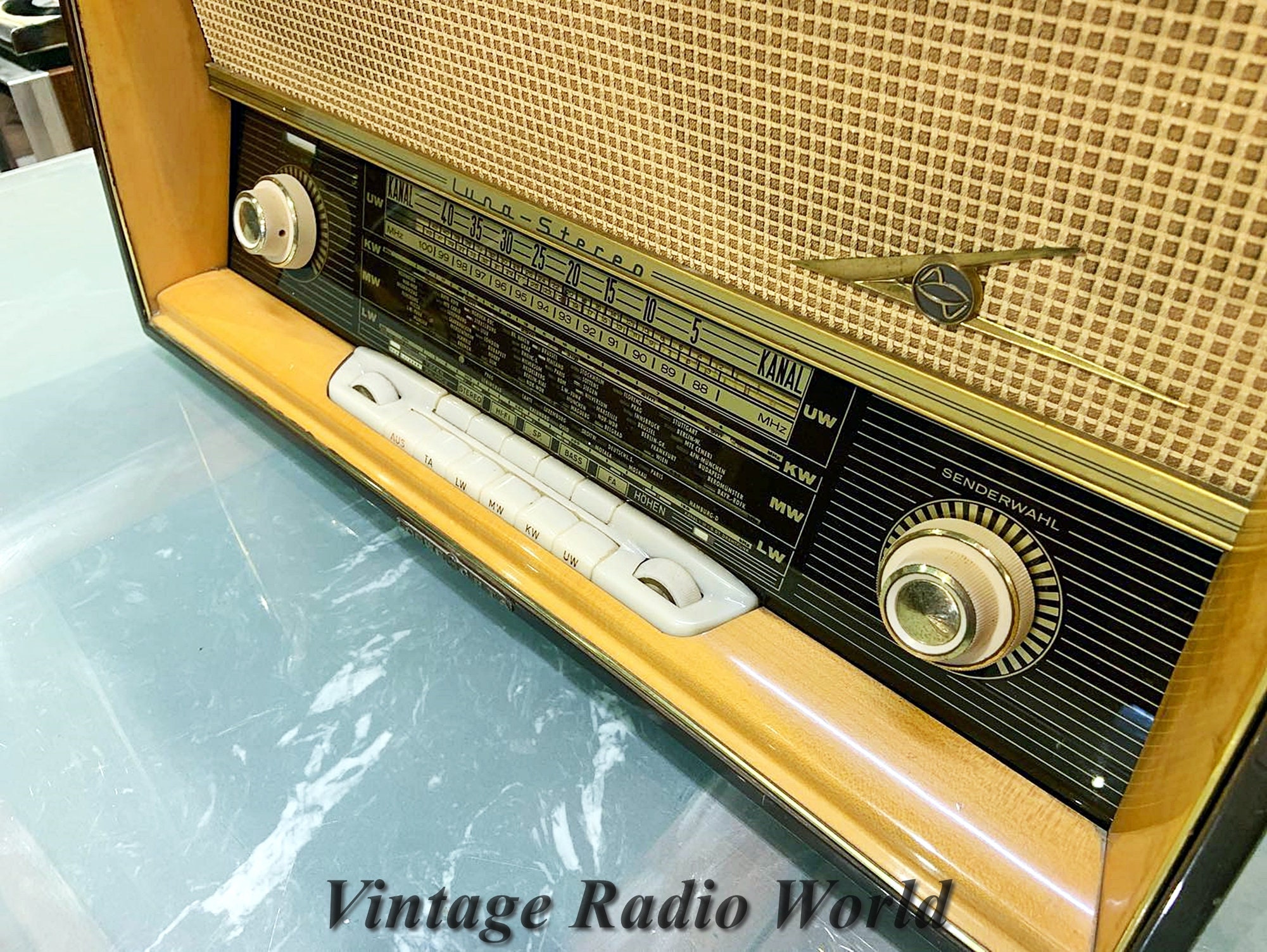 Vintage Loewe Opta Luna Radio | Original Old Radio | Antique Radio ...