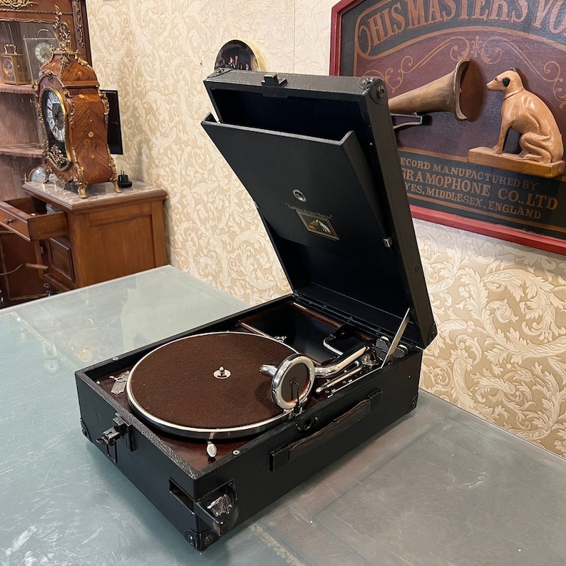 Flawless His Master's Voice No. 4 Portable Gramophone | Fully ...