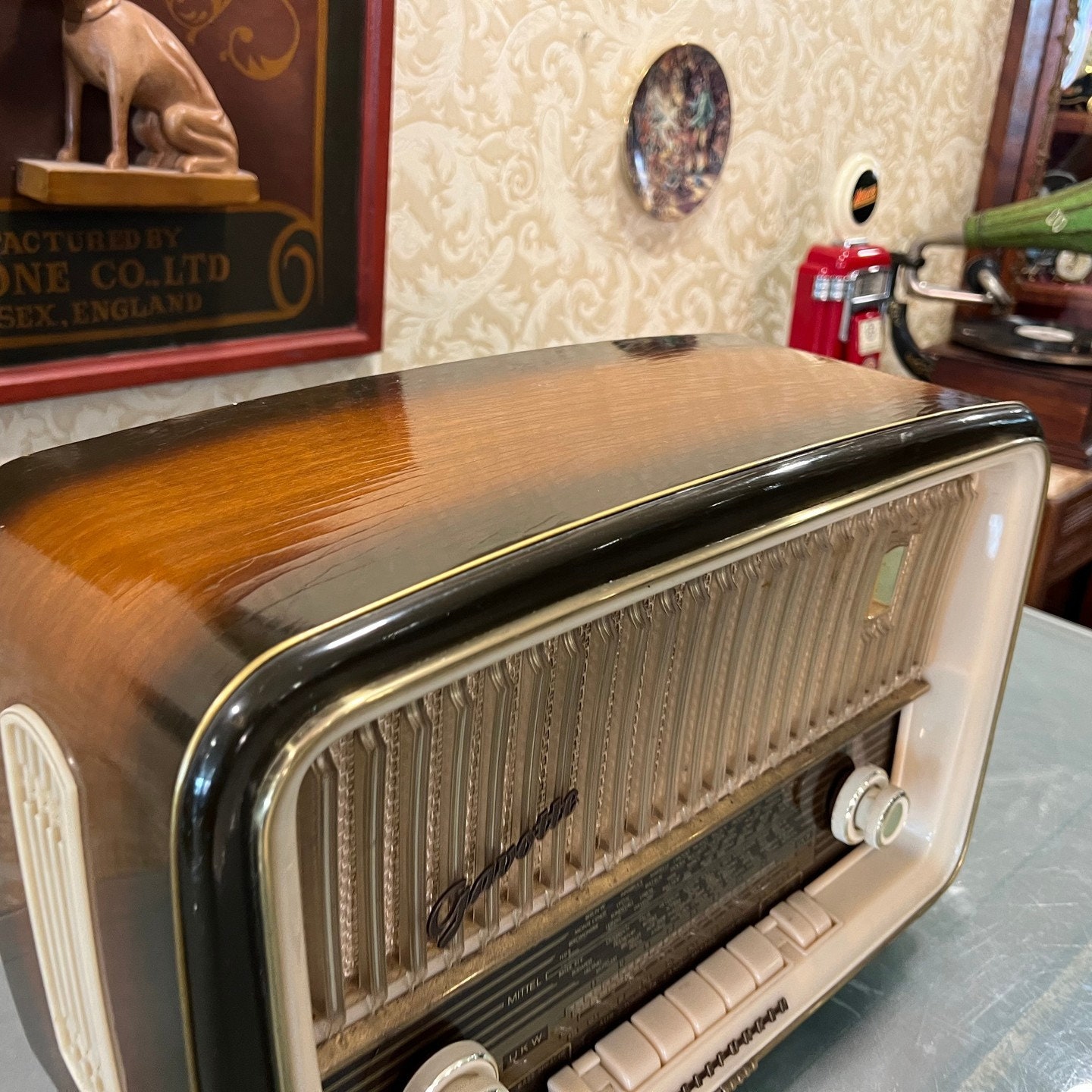 Telefunken Gavotte Tube Radio | Original FM | Factory Finish | High ...