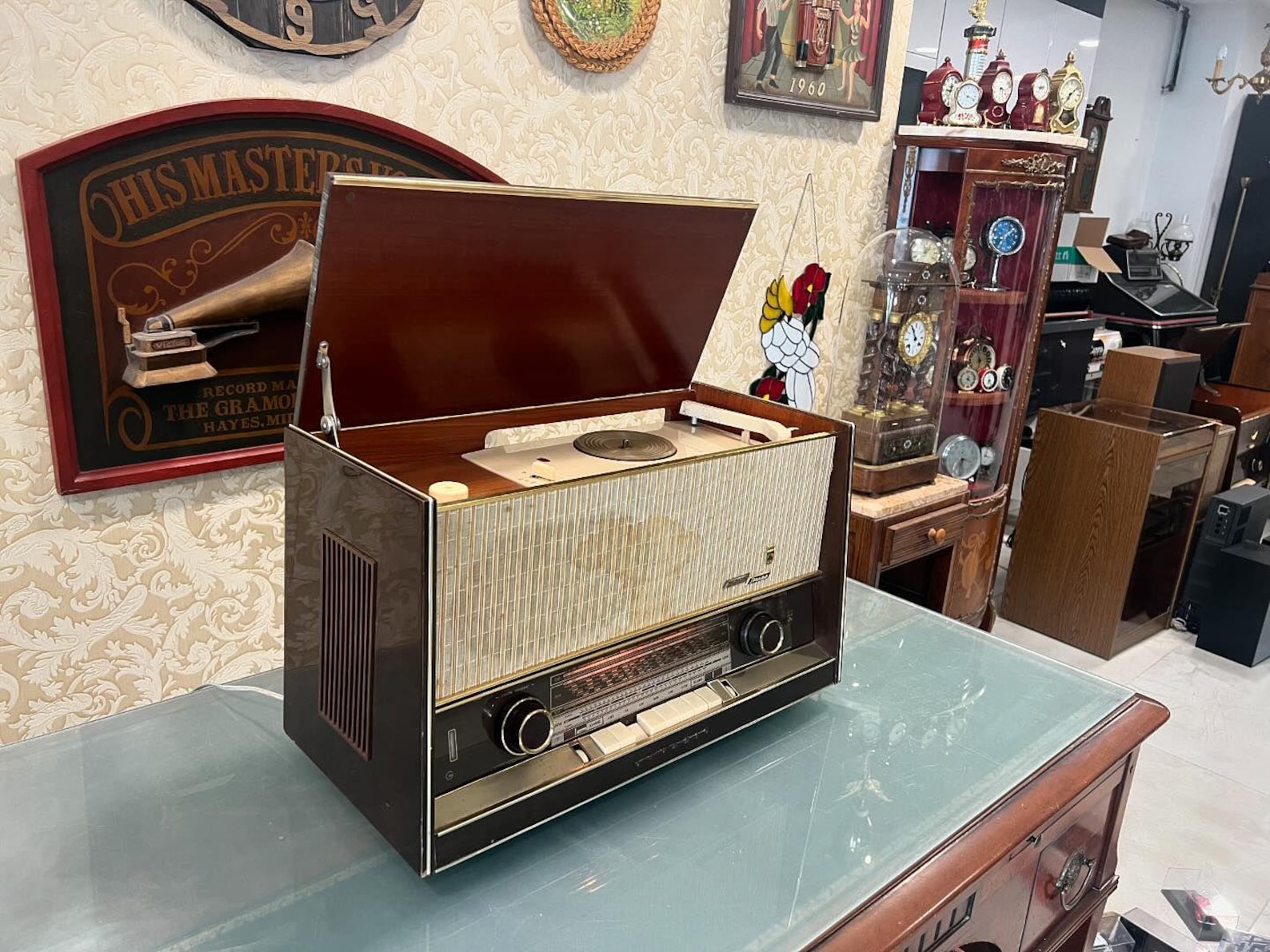 Antique Grundig Tube Radio With Record Player, Plays All Speeds ...