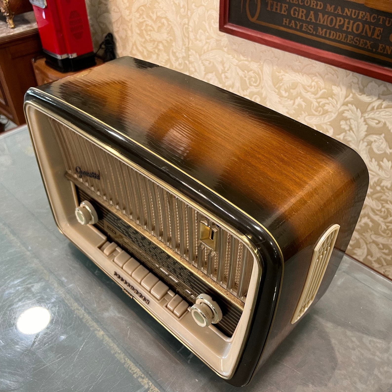 Telefunken Gavotte Tube Radio | Original FM | Factory Finish | High ...